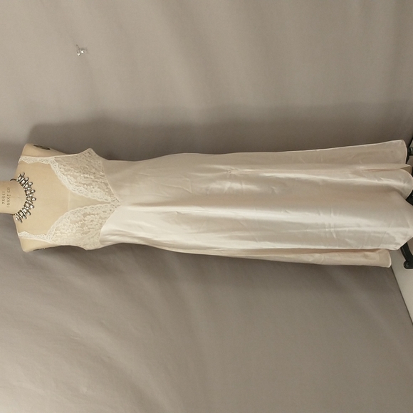 Victoria's Secret | Intimates & Sleepwear | Classy Negligee Cream Ivory ...